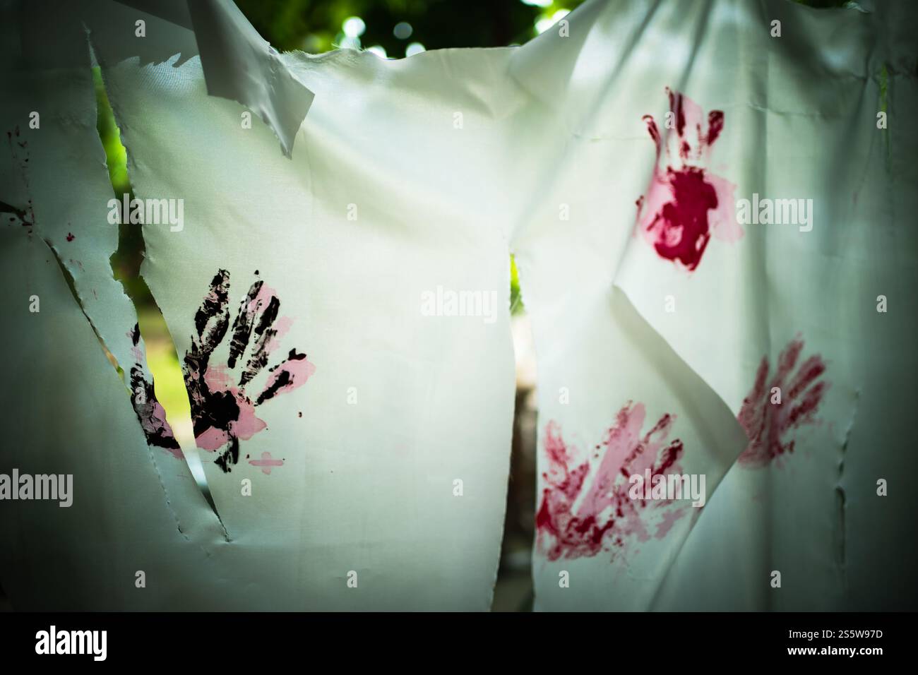 Halloween decorations background. Halloween Scary Bloody hand print ...