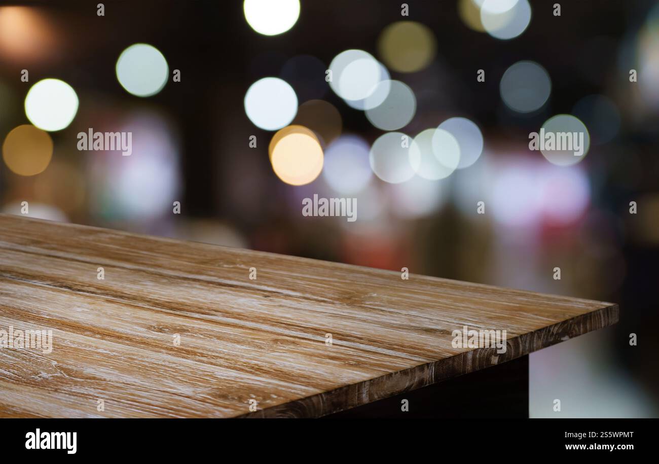 Empty wood table top and blur of out door garden background Empty ...