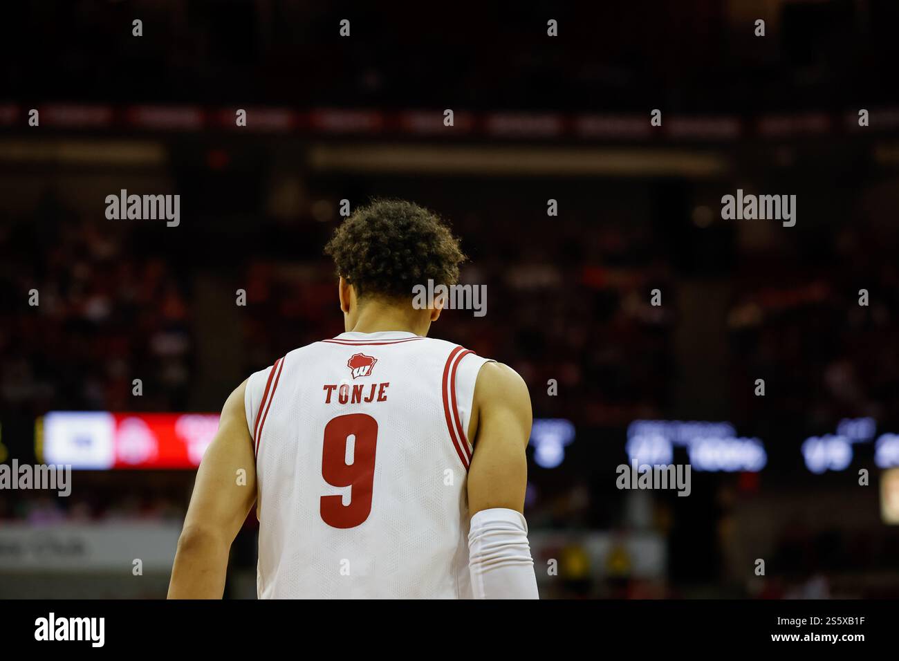 January 14, 2025: Wisconsin Badgers guard John Tonje (9) during the ...