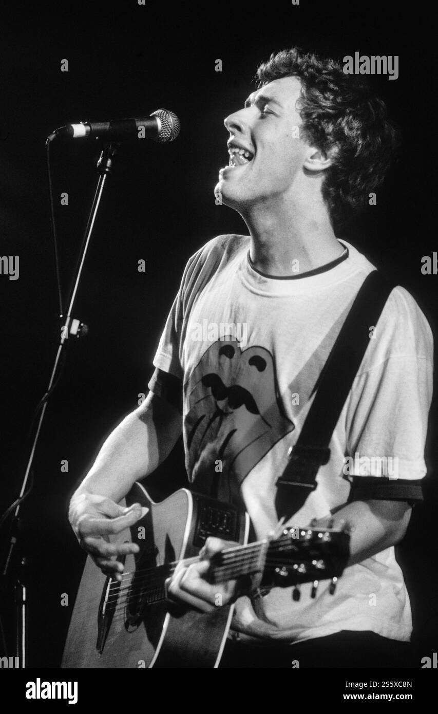 A very young Chris Martin of rock band Coldplay playing as the opening ...