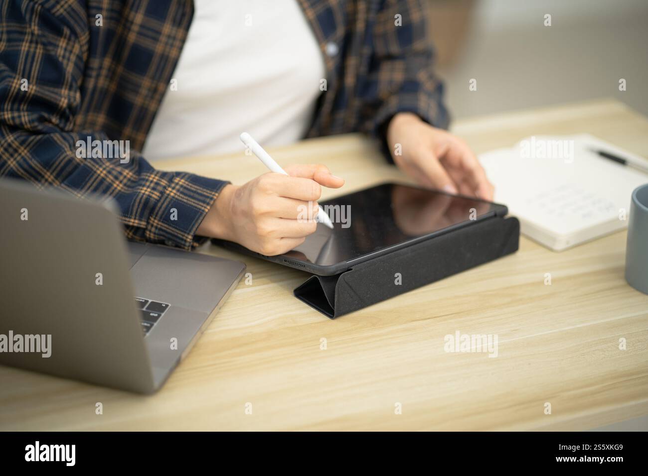 Portrait of Asian Business woman working from office taking reading and ...