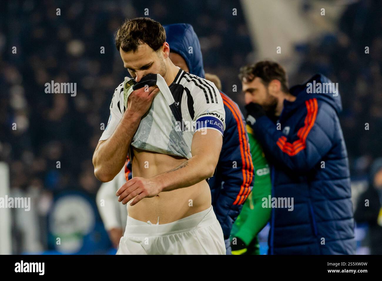 Federico Gatti in action during Serie A match between Atalanta and ...