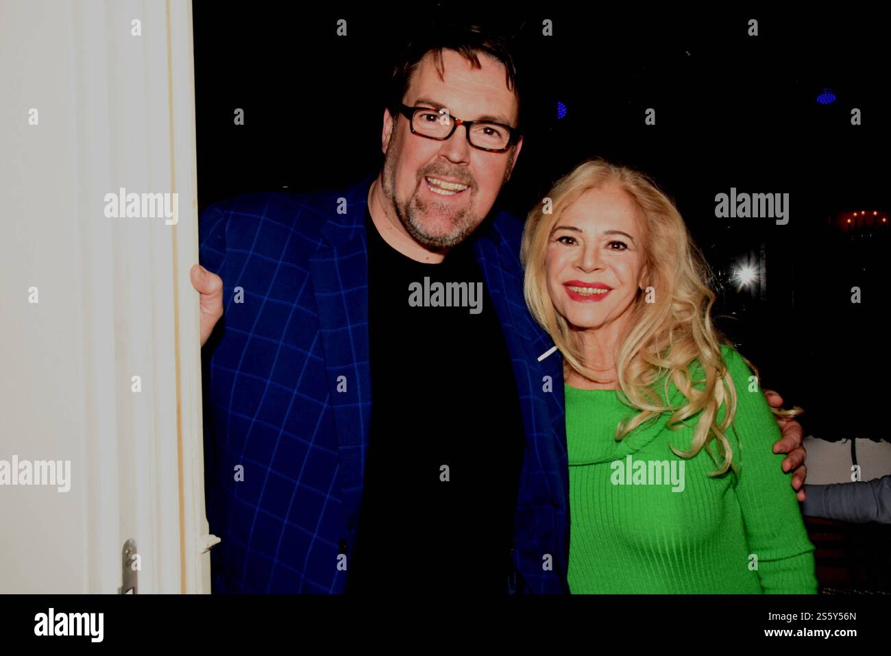 Andre Hartmann Saenger Kabarettist Musiker Julia Kent Schauspielerin ...