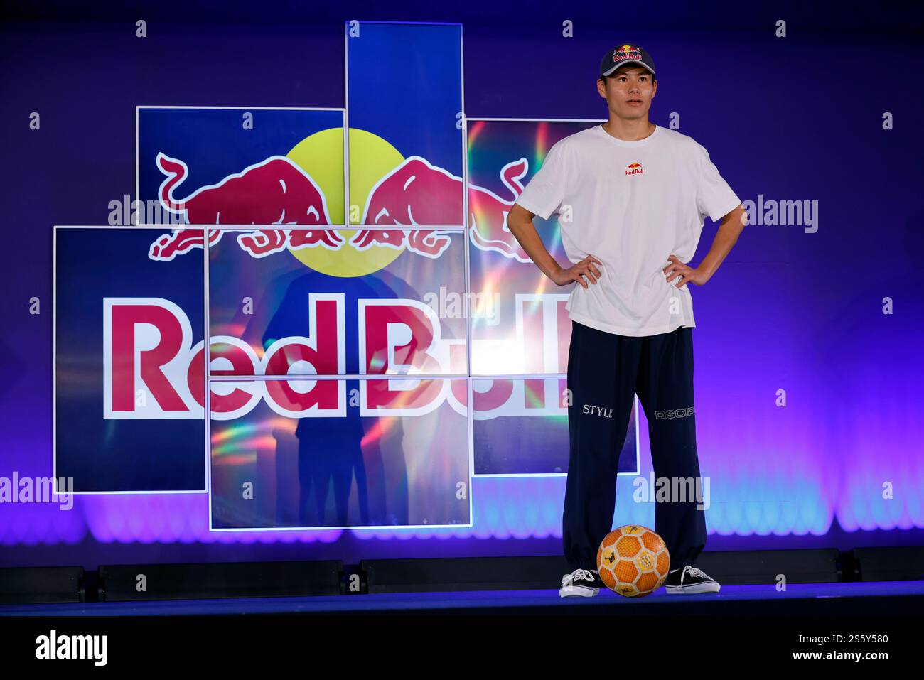 Saitama, Japan. 9th Jan, 2025. Yu-ri/, Freestylefootballer, Red Bull Athlete Football/Soccer ...