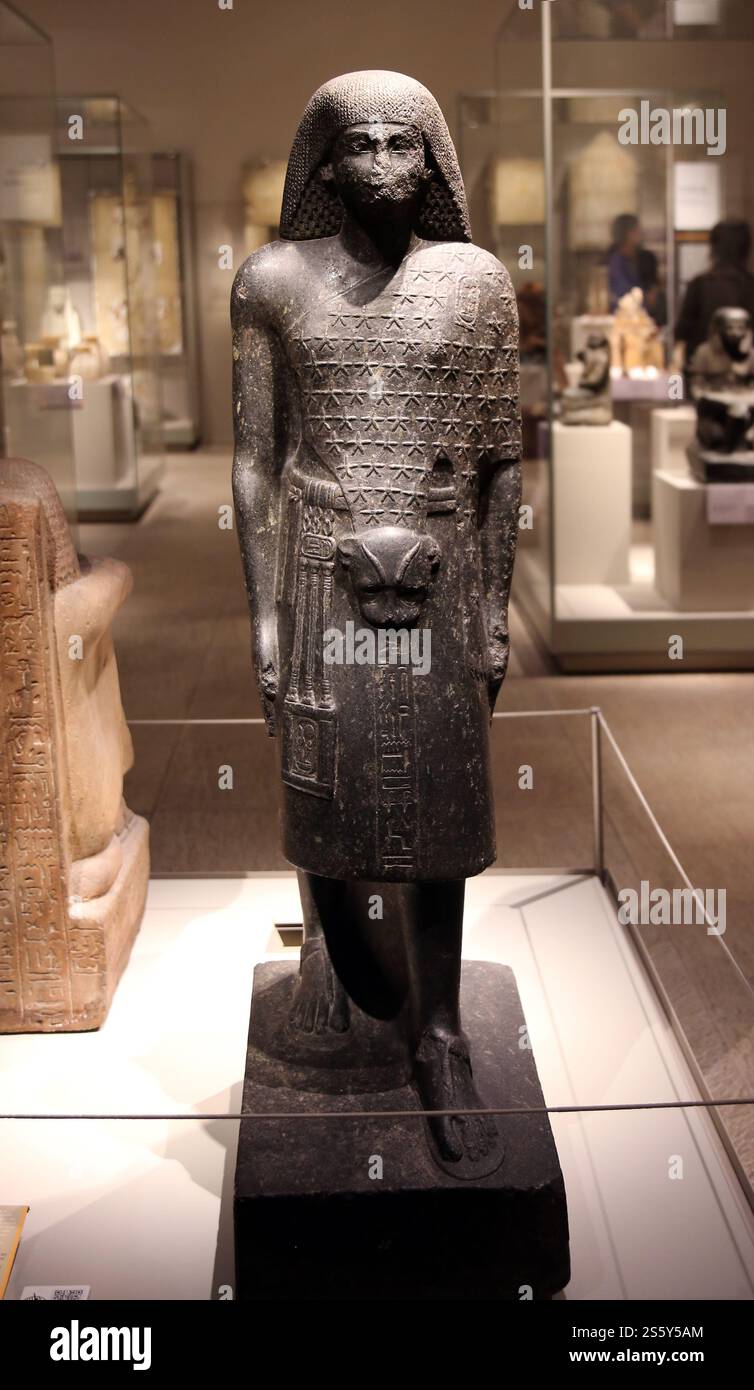 Statue of Anen, 2nd priest of Amon. Granodiorite. New Kingdom. 18th ...