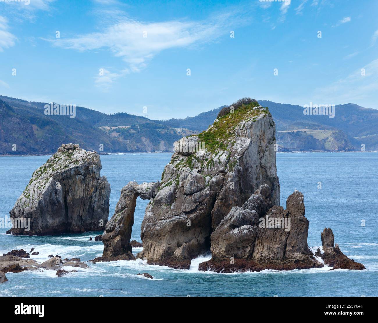 Biscay bay coast landscape, near Gaztelugatxe island, Basque Country ...