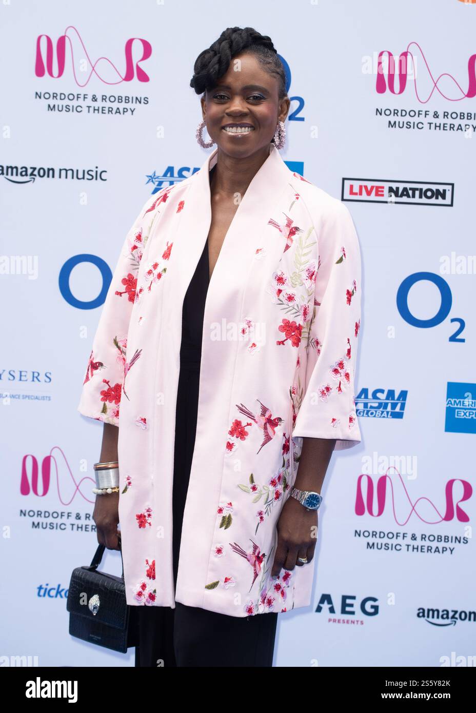 Gillian Joseph attends the Nordoff and Robbins O2 Silver Clef Awards at ...