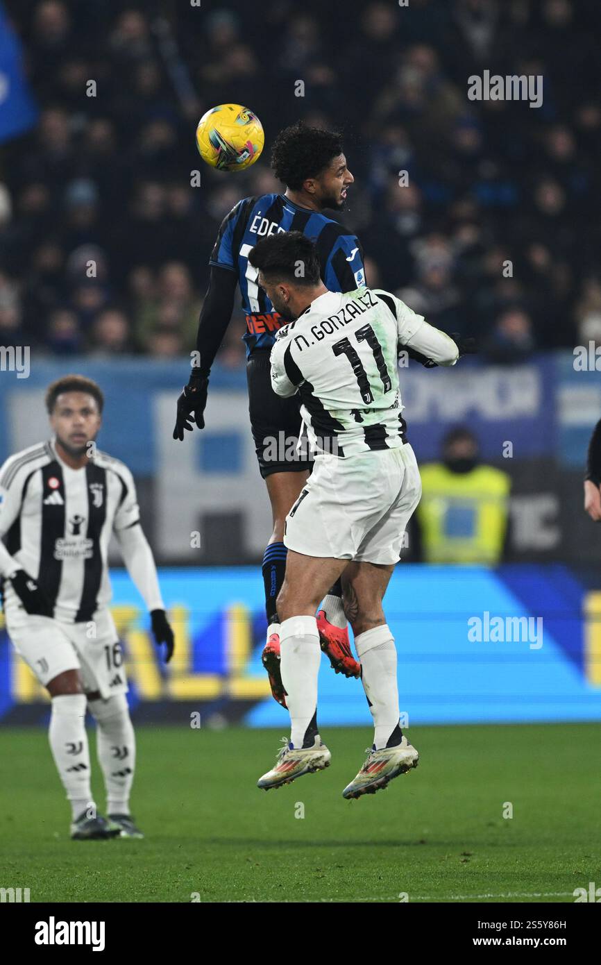 Jose Ederson (Atalanta)Nicolas Gonzalez (Juventus) during the Italian ...