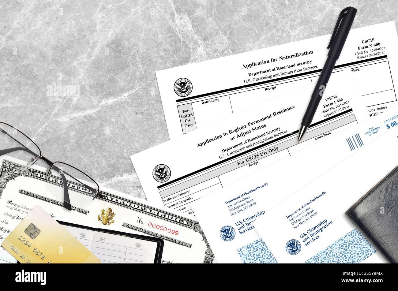 USCIS form I-485 Application to register permanent residence or adjust ...