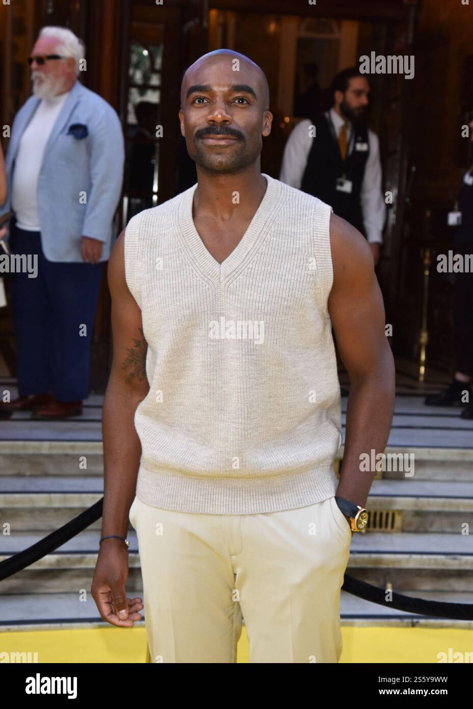 Ore Oduba attends ' The Wizard of Oz ' - Opening Night at The London ...