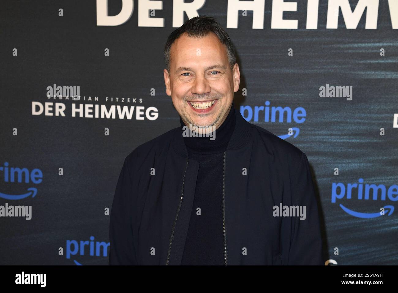 Sebastian Fitzek bei „Der Heimweg“ Film Premiere am 14.01.2025 in ...