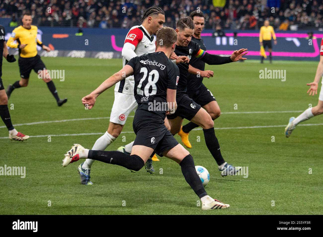 2025.01.14 xVAx Fussball 1. Bundesliga Eintracht Frankfurt - SC ...