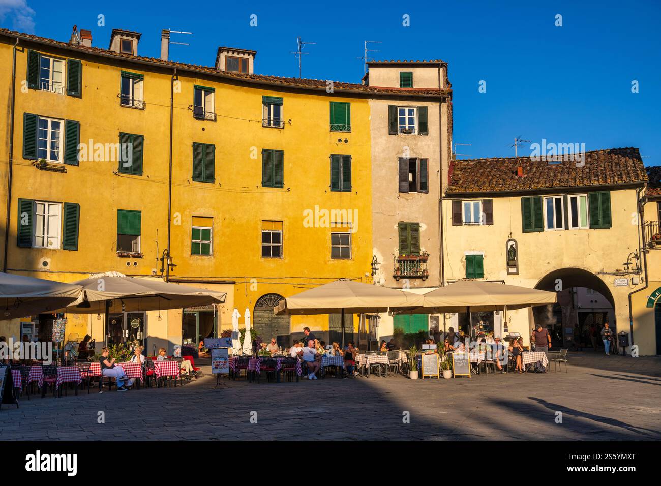 Piazza dell'Anfiteatro, built on the remains of the 2nd century Roman ...