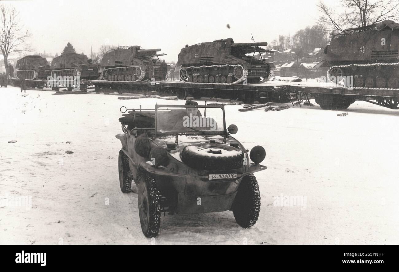 Volkswagen 166 Schwimmwagen - 9th SS Panzer Division - Historical ...