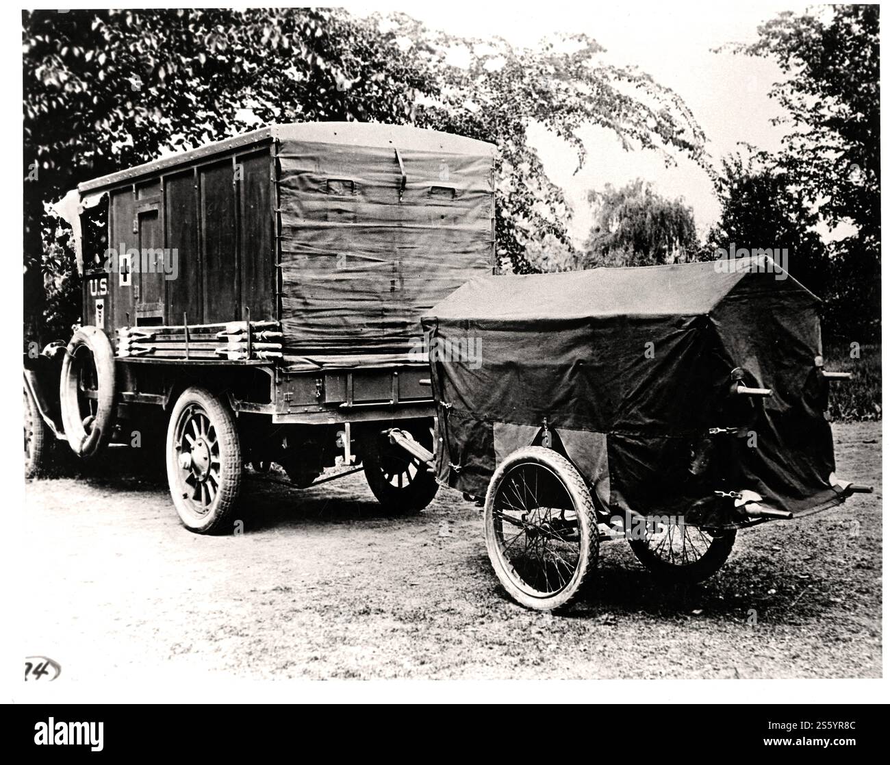 Medicine in Wartime - Field Litter Carrier Attached to Ambulance WWI ...