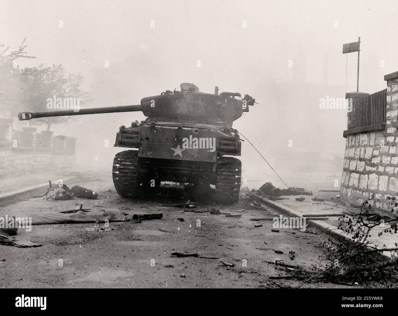 American tank M4A3 (76) - Sherman, - Knocked out and burned in the ...