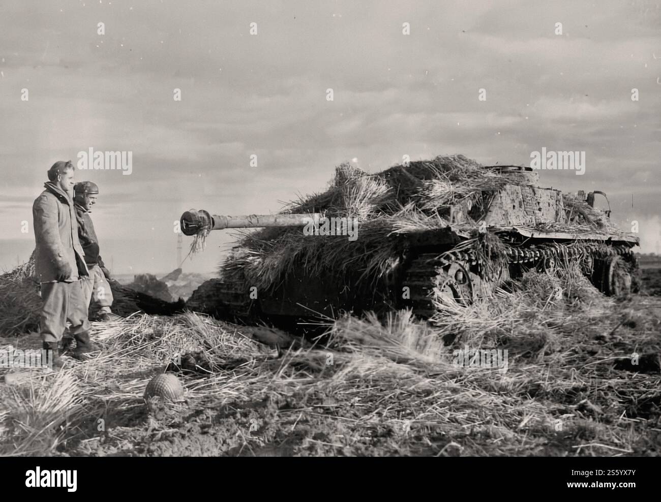 Two U.S. soldiers from the 33rd Armored Regiment, 3rd U.S. Armored ...