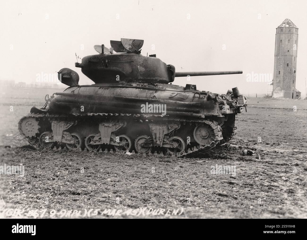 Burnt Tank M4A1 (76) W «Sherman - 3rd U.S. Armored Division, knocked ...