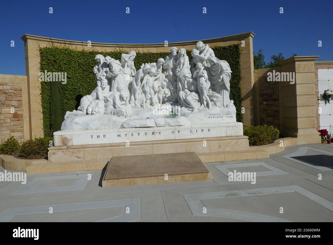 Wunderbar Forest Lawn Memorial Park Bestattungen Fotos