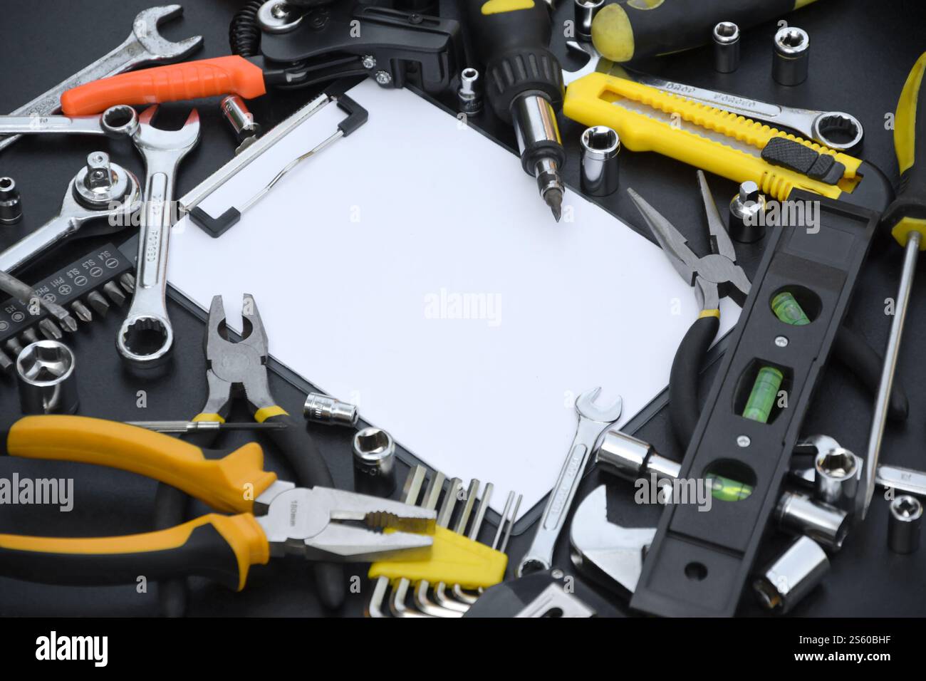 Handyman tablet hi-res stock photography and images - Alamy