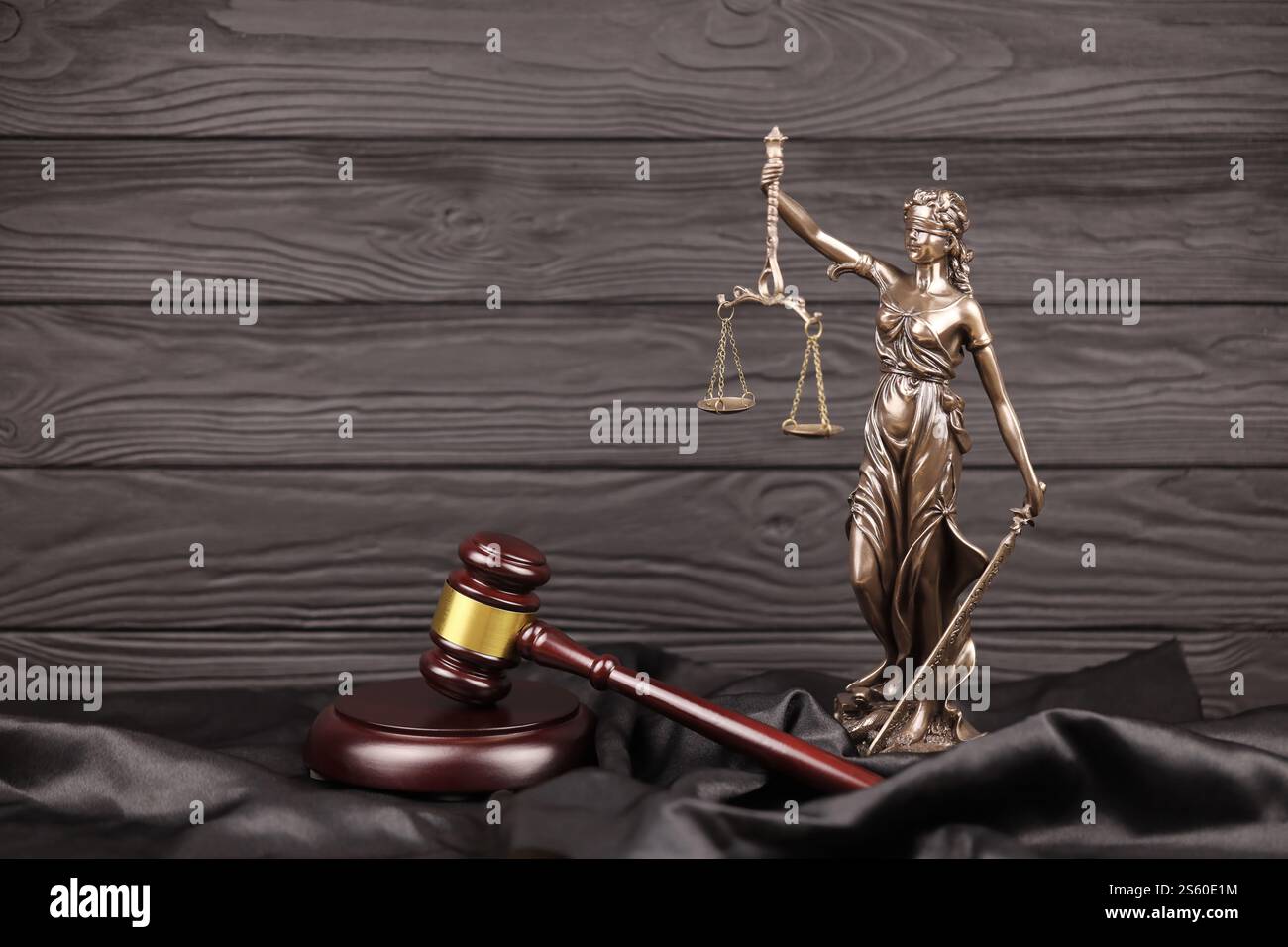 The Statue of Justice - lady justice or justitia the Roman goddess of ...
