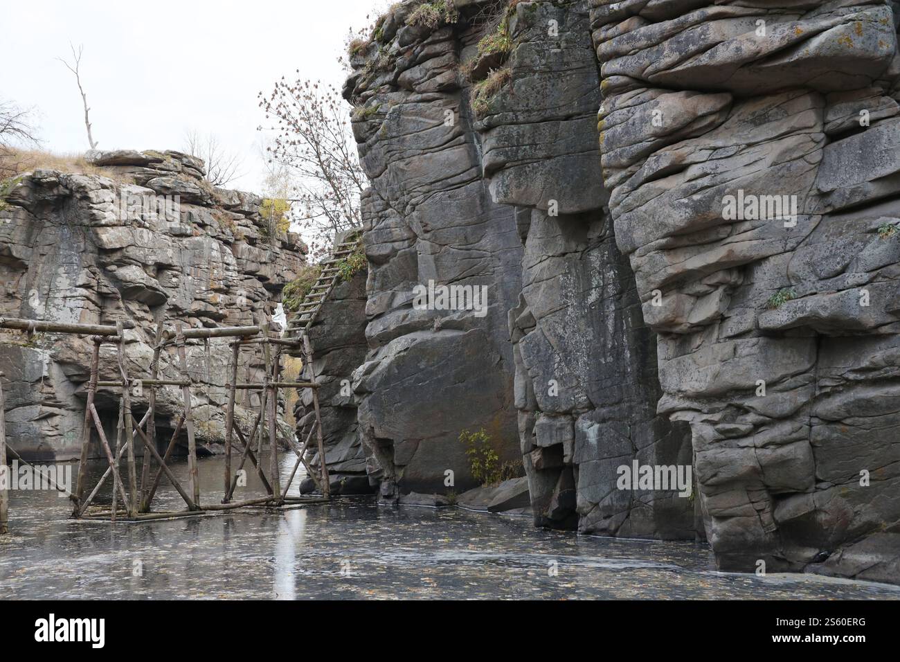 Granite rocks of Bukski Canyon with the Girskyi Tikych River ...