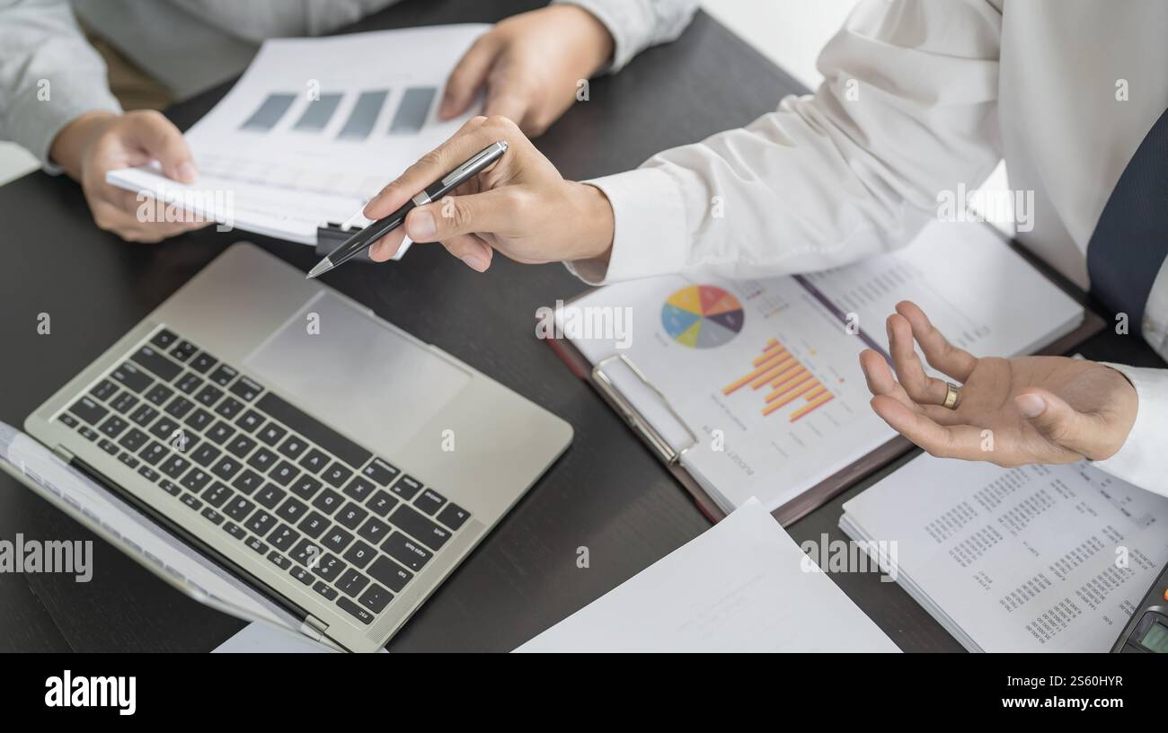 Teamwork brainstorming Creative idea Business project. Business People ...