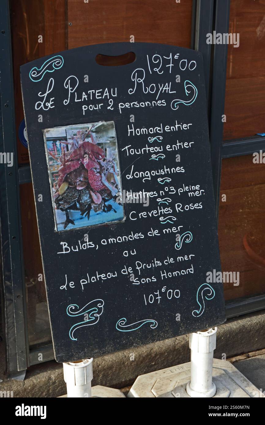 Blackboard menu outside restaurant, Honfleur Stock Photo - Alamy