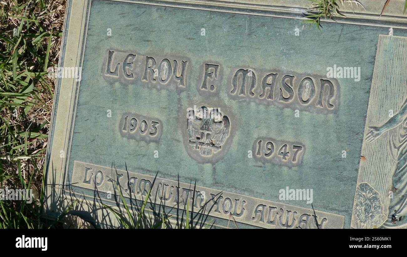 Glendale, California, USA 13th January 2025 LeRoy Mason Grave in ...
