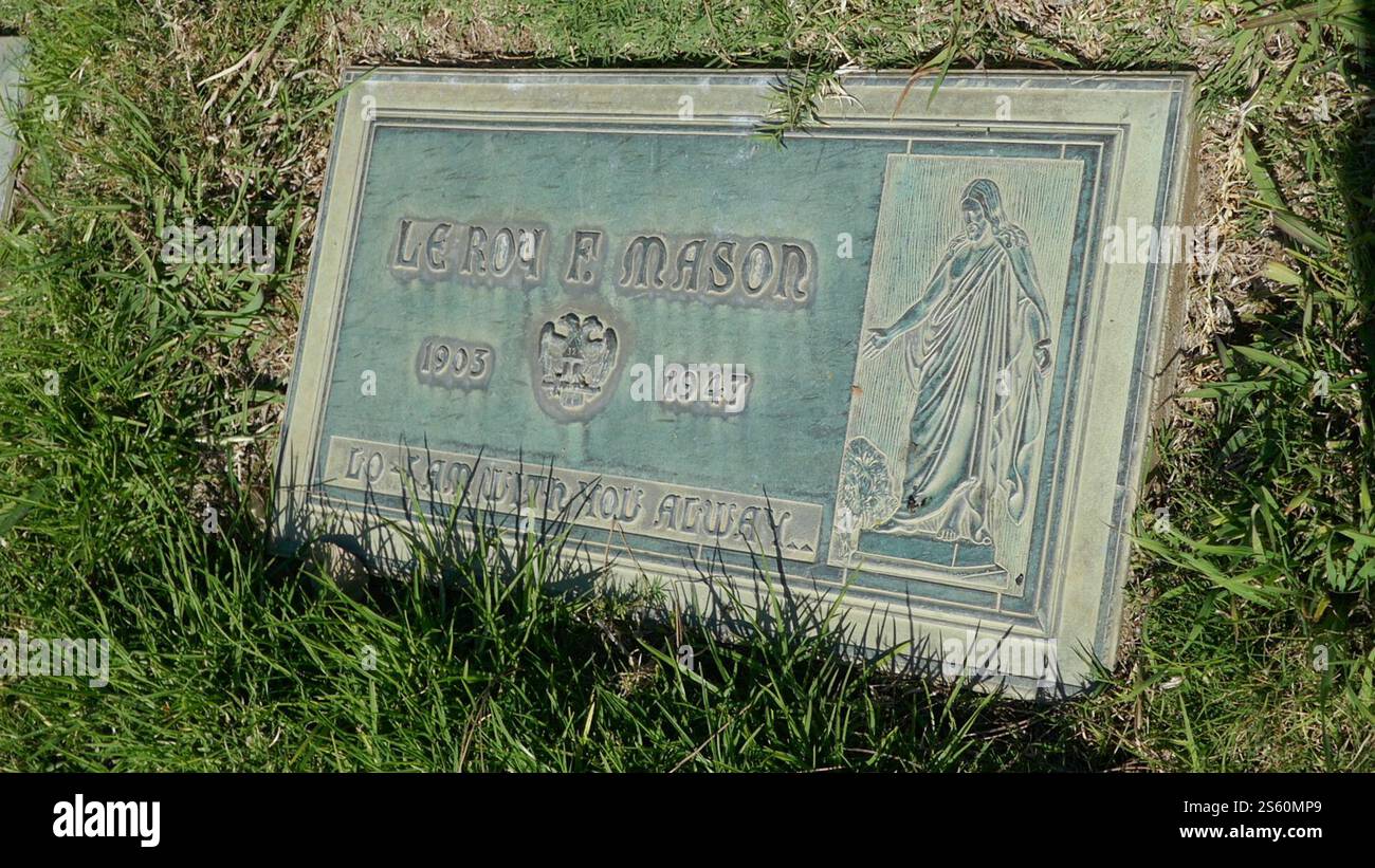 Glendale, California, USA 13th January 2025 LeRoy Mason Grave in ...