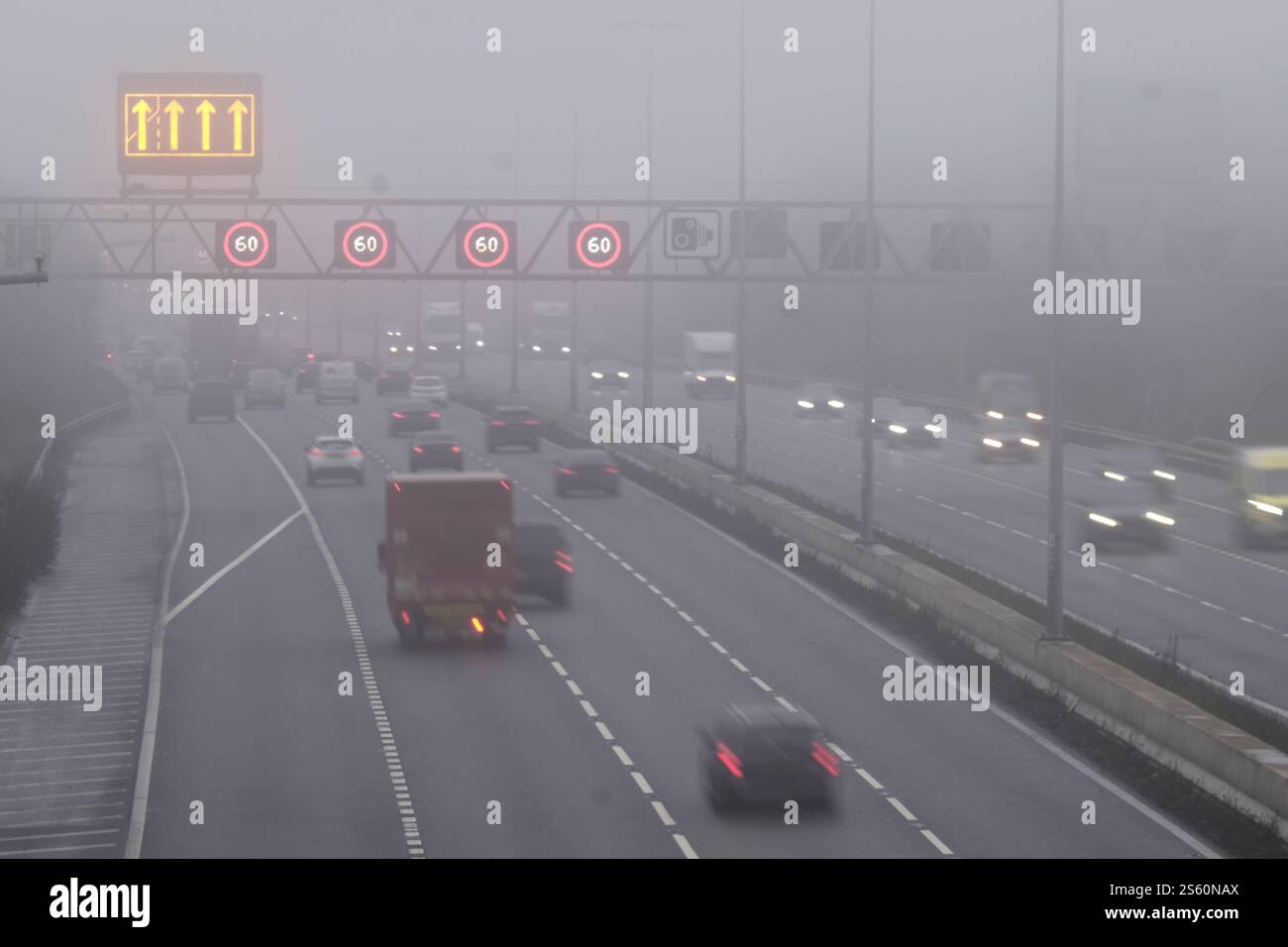 Bristol, UK. 15th Dec, 2025. Misty Morning makes for a difficult ...