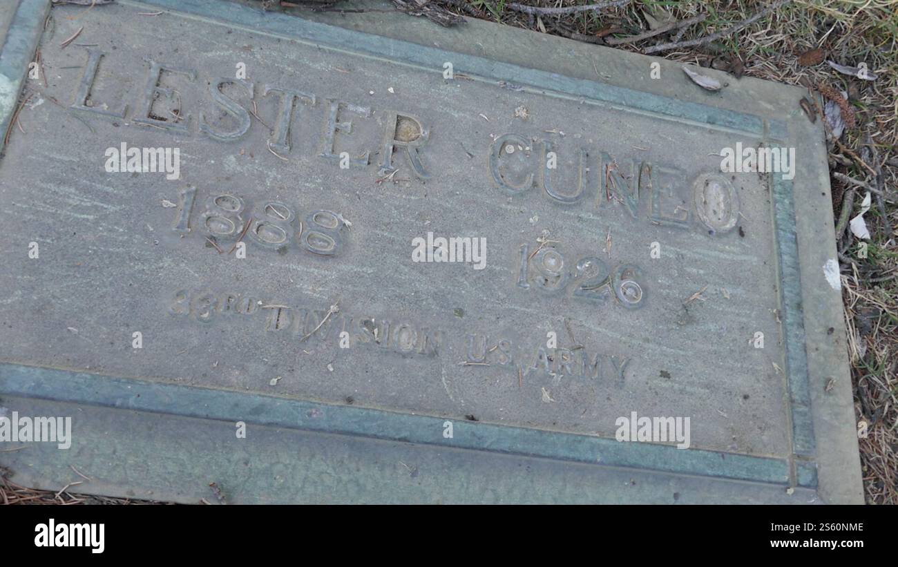 Glendale, California, USA 13th January 2025 Actor Lester Cuneo Grave in ...