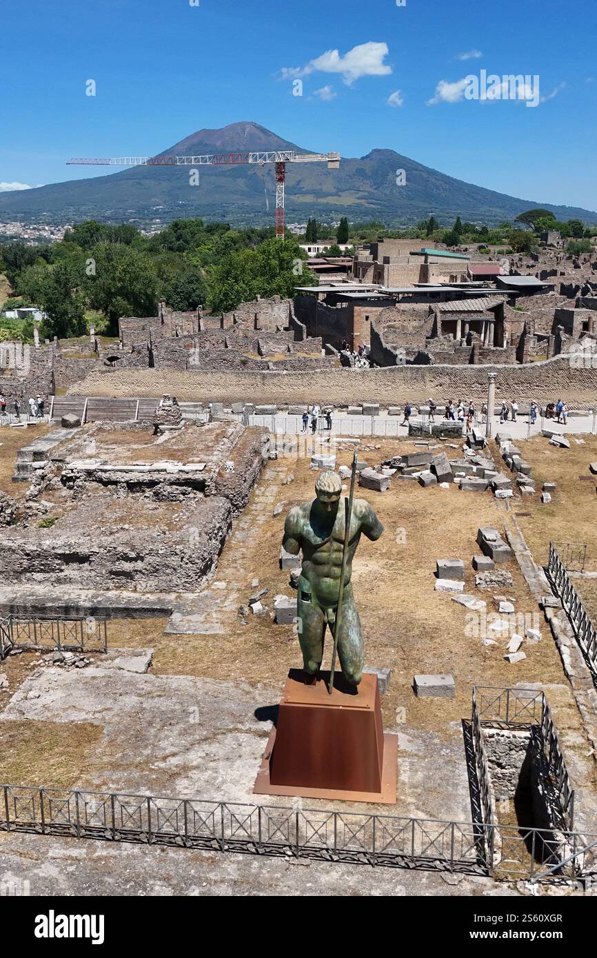 Daedalus statue, UNESCO World Heritage Site, Pompeii in the shadow of ...