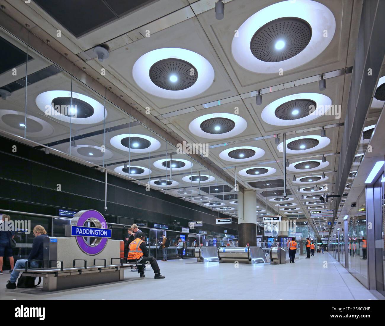 Underground train platform at the new Elizabeth Line station at ...