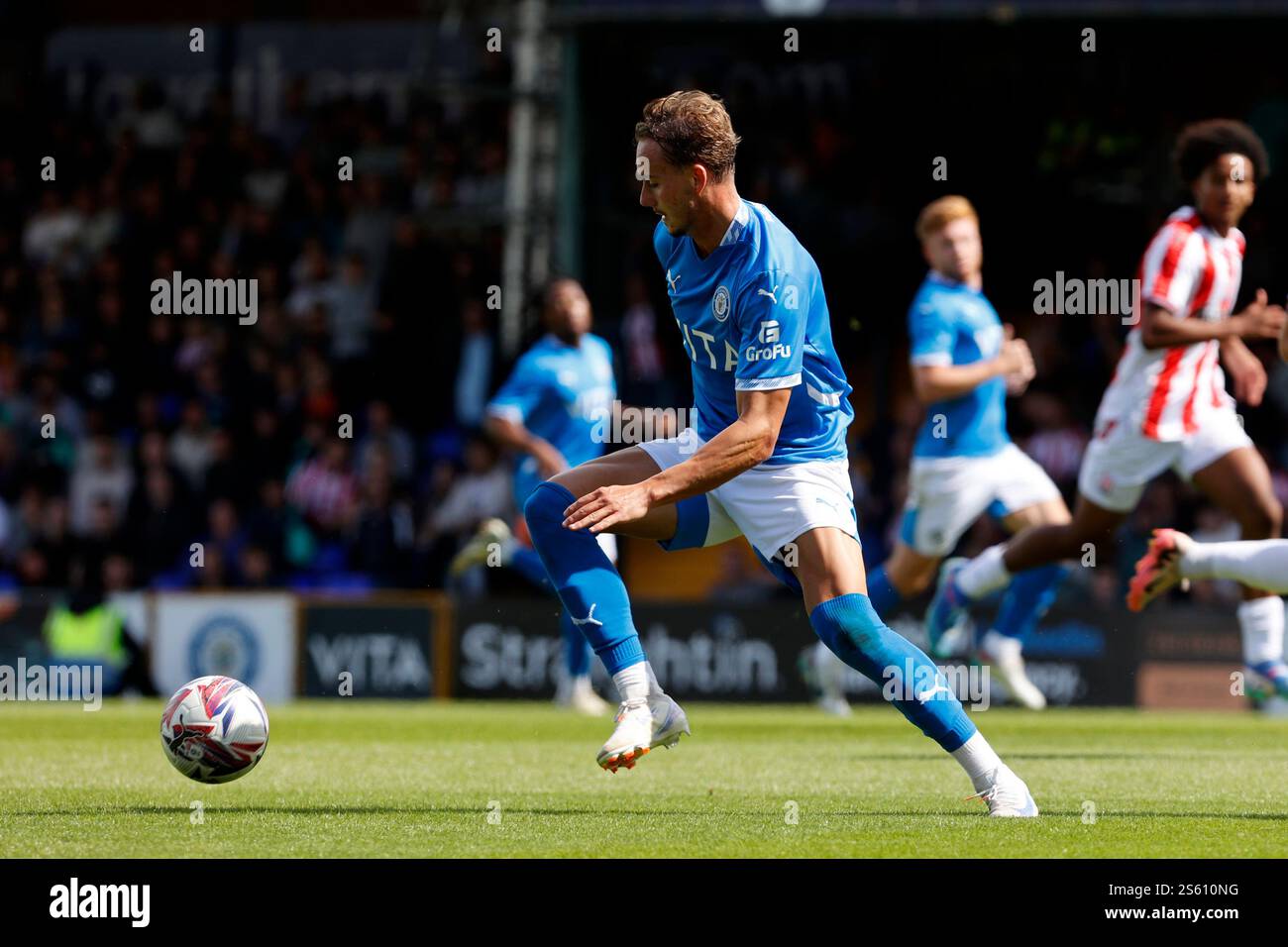 Jack Diamond in action for Stockport County FC Stock Photo - Alamy
