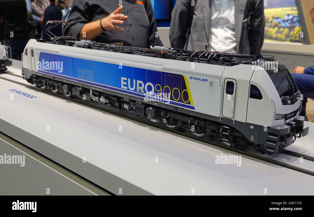 Berlin, Innotrans 2024, Stadler Lokomotive Euro 9000 // Berlin, Innotrans 2024, Stadler Loco ...