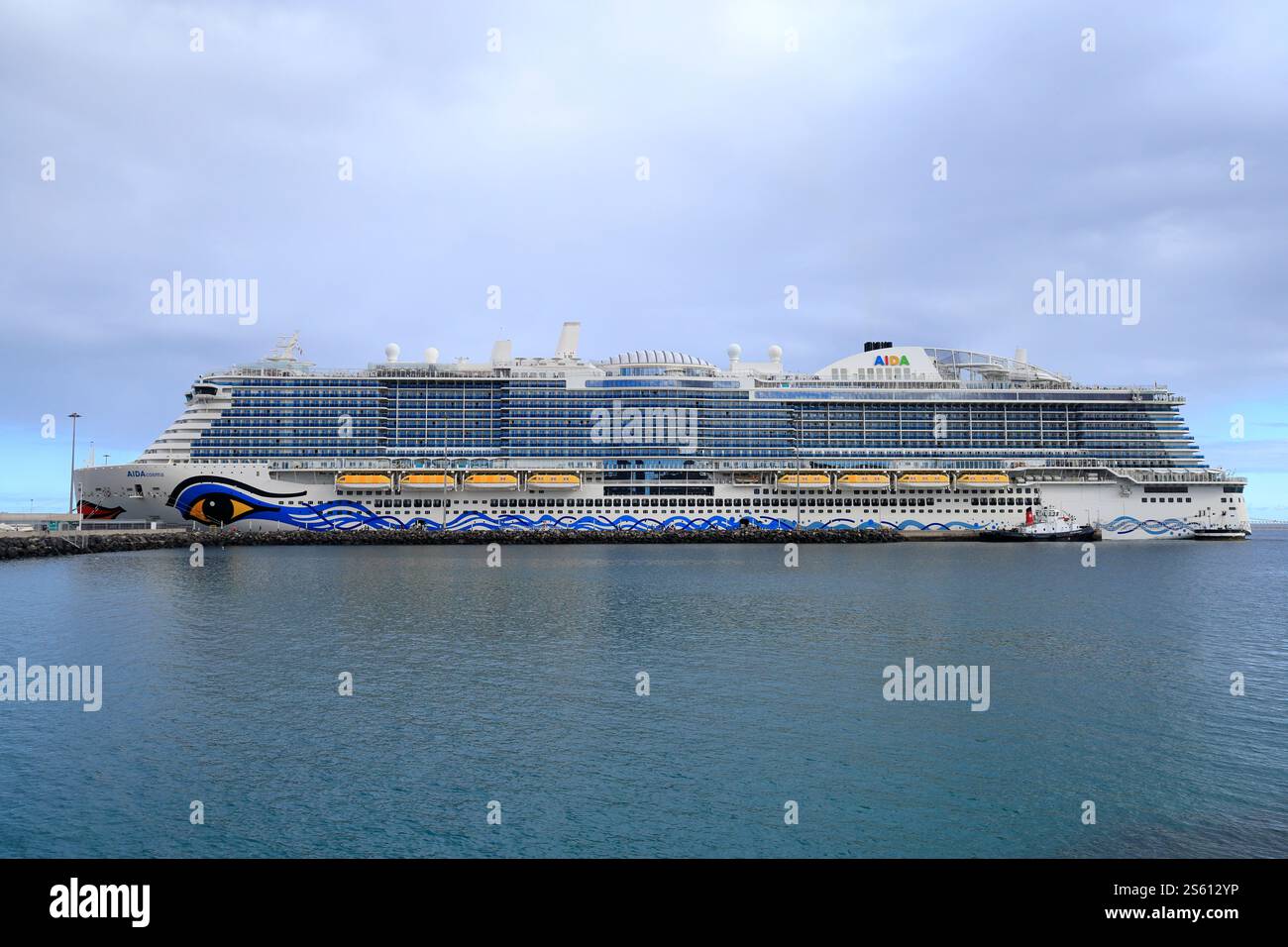 Aida Cosmos cruise ship docked, Puerto Del Rosario, Fuerteventura ...