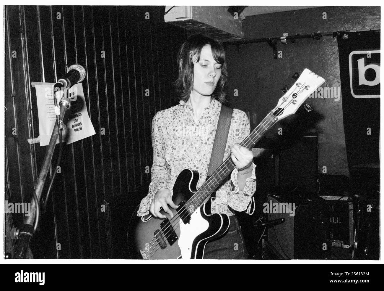 VON BONDIES, EARLY TOUR, 2002: Carrie Ann Smith bass player with VON ...
