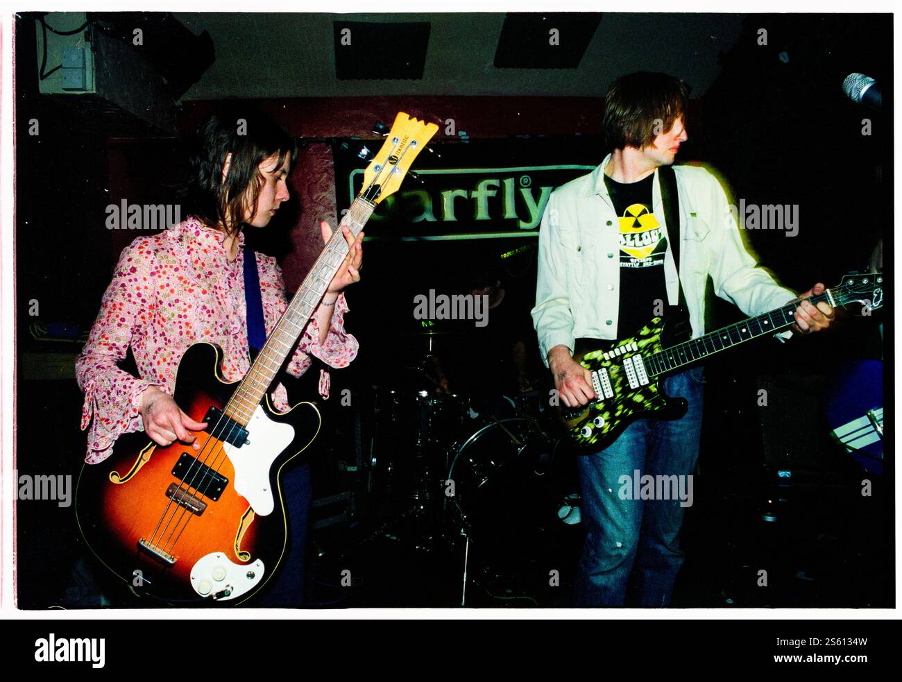 VON BONDIES, EARLY TOUR, 2002: Carrie Ann Smith bass player with VON ...