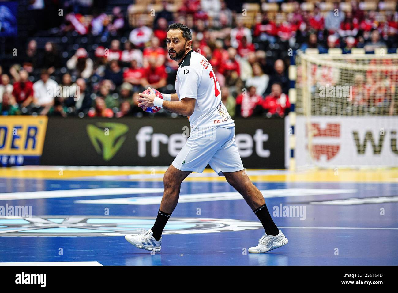 Abdelhak Ben Salah (Tunesien, #25) DEN, Italien vs. Tunesien, Handball, IHF Weltmeisterschaft ...