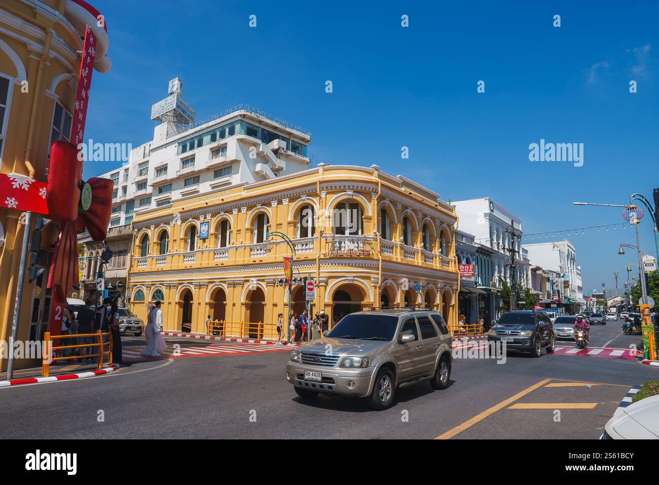 Colonial Style Building at Busy Intersection in Phuket Old Town Stock ...