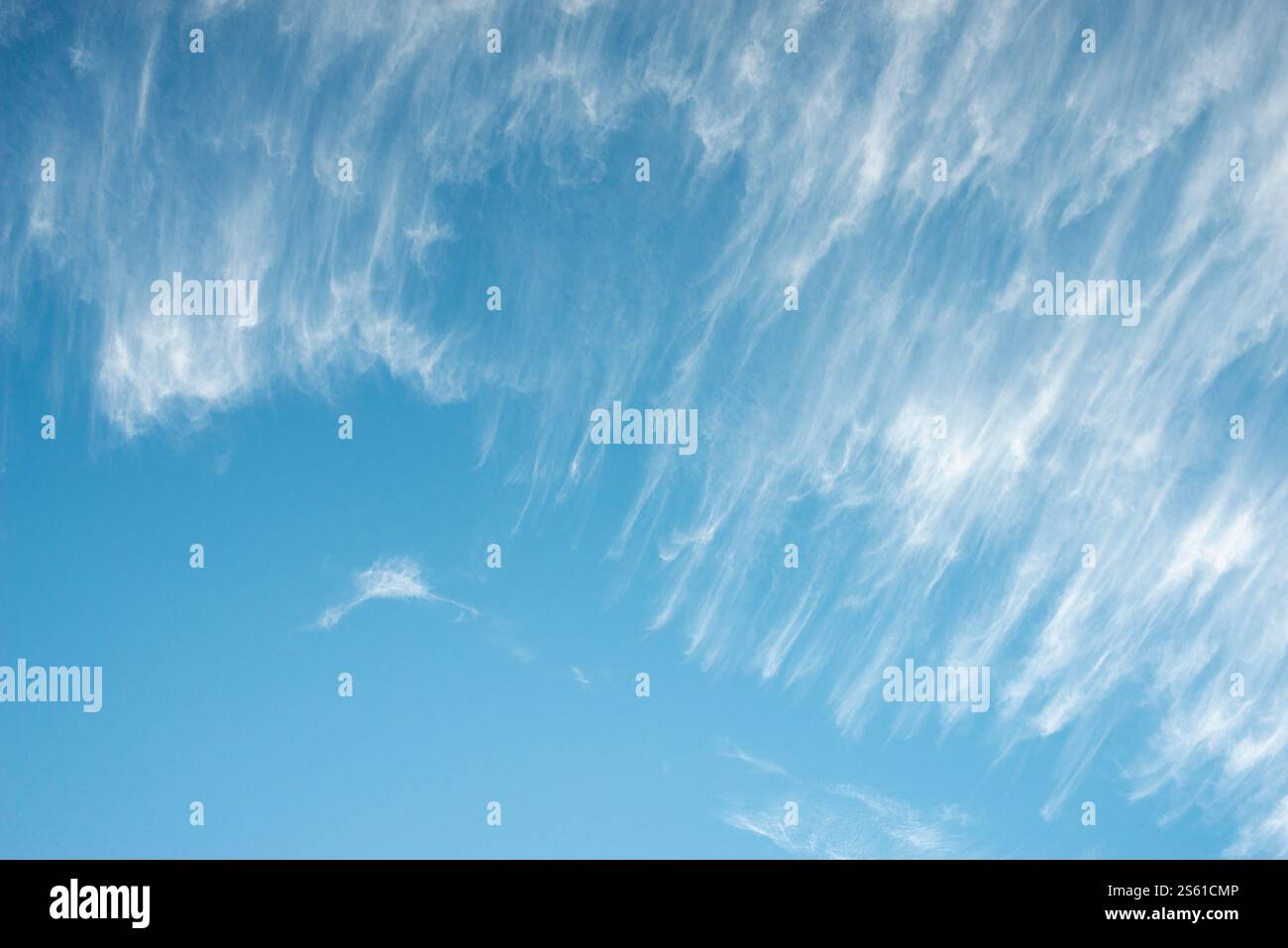 Patterns of clouds in a sky as a beautiful background Stock Photo - Alamy