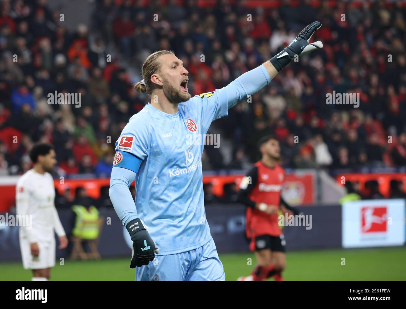 Robin Zentner (Mainz), Leverkusen, Germany. 14th Jan, 2025. Soccer ...