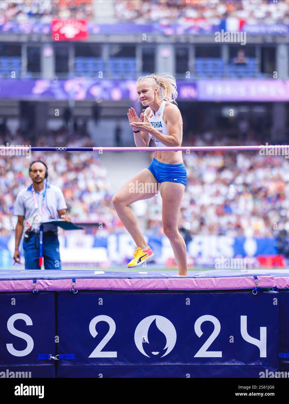 Michaela Hrubá participating in the high jump at the Paris 2024 Olympic Games Stock Photo - Alamy