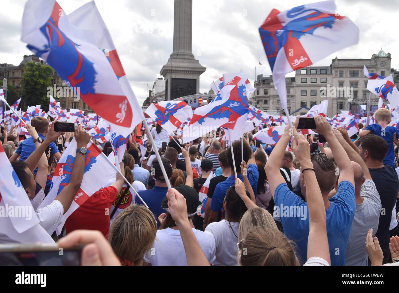 ***EDITORIAL USE ONLY*** England's Lionesses celebrate Euro 2022 ...
