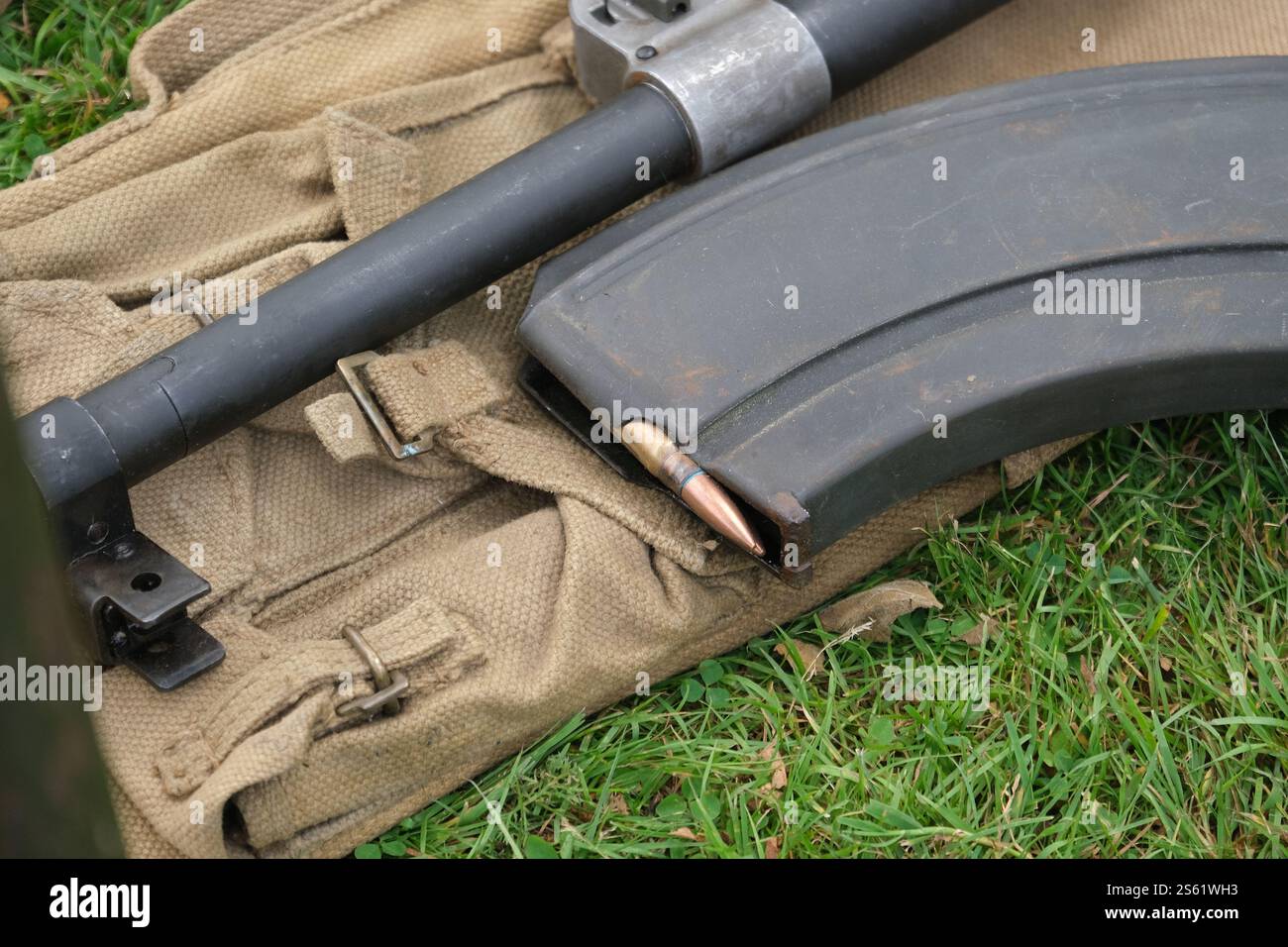 The Bren gun was a series of light machine guns (LMG) made by Britain ...