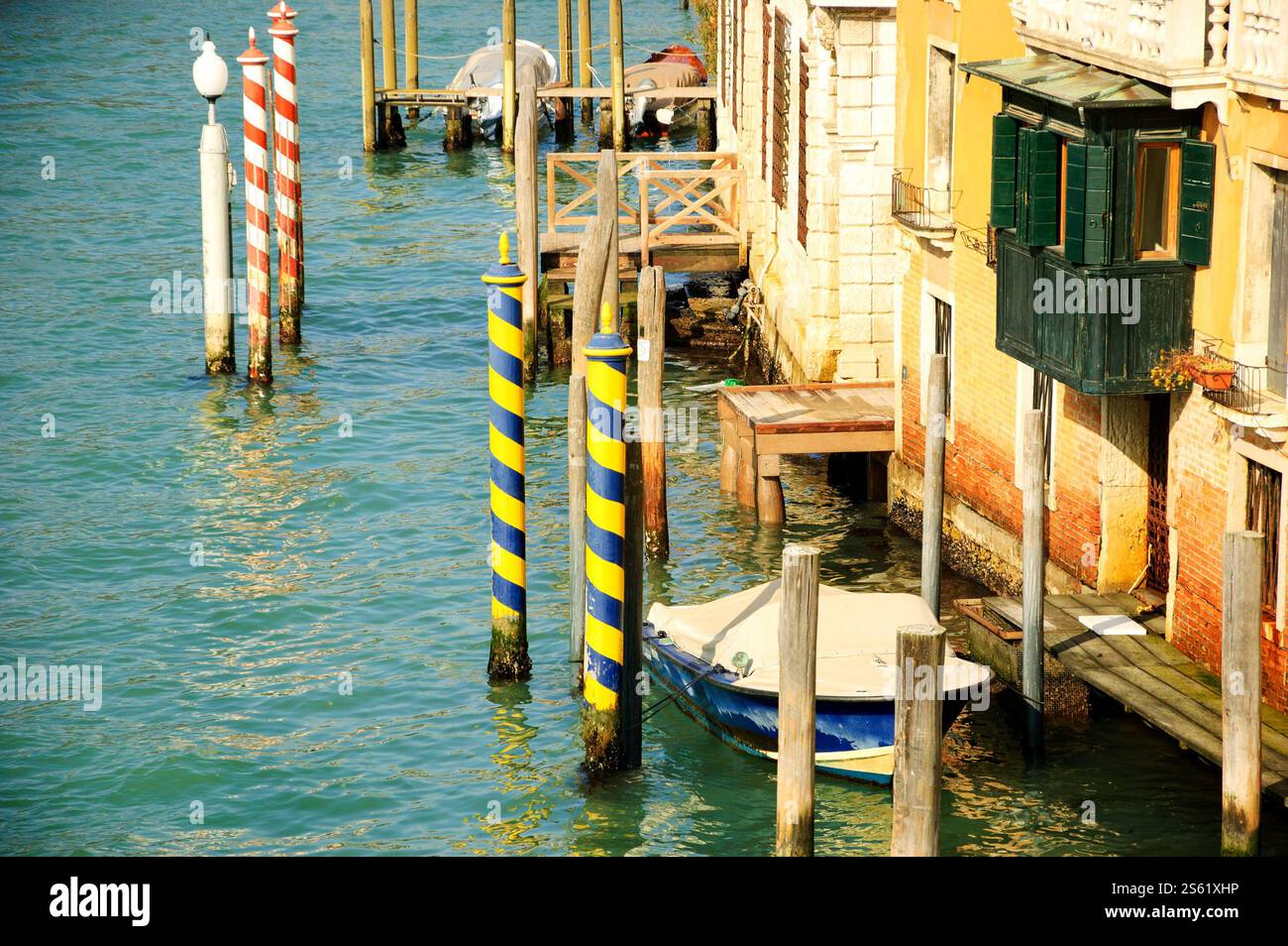 Venice, Italy. Wooden balcony over Grand Canal Stock Photo - Alamy