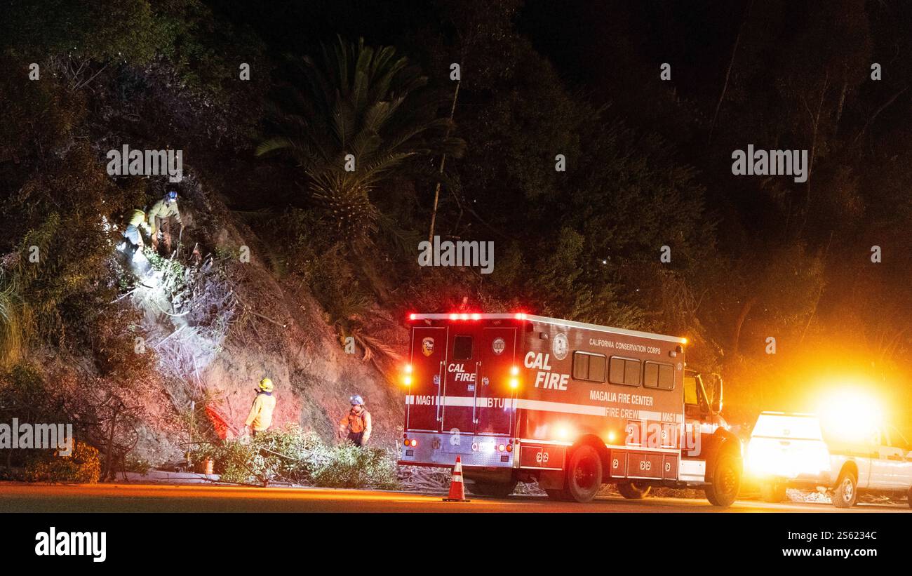 Pacific Palisades, California, USA. 15th Jan, 2025. Cal Fire crew work ...