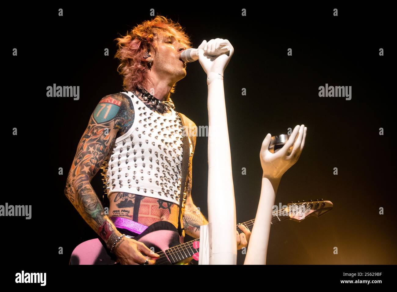 London, UK - October 1st 2022: Machine Gun Kelly performs live at the ...