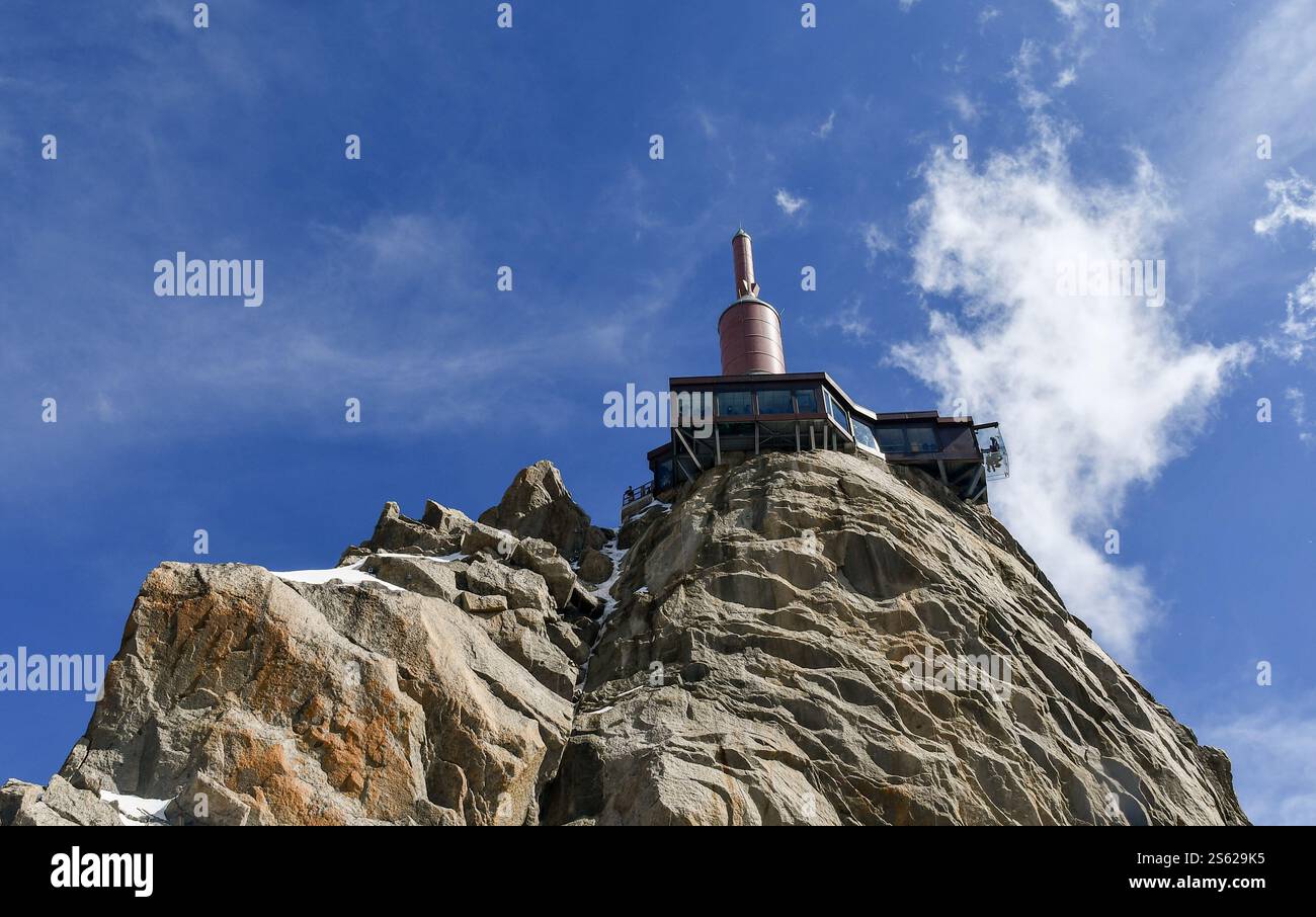 Step into the void,france hi-res stock photography and images - Alamy